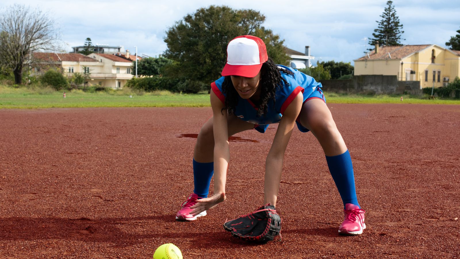 Baseball Weight: How Much Does a Baseball Weigh and Key Facts