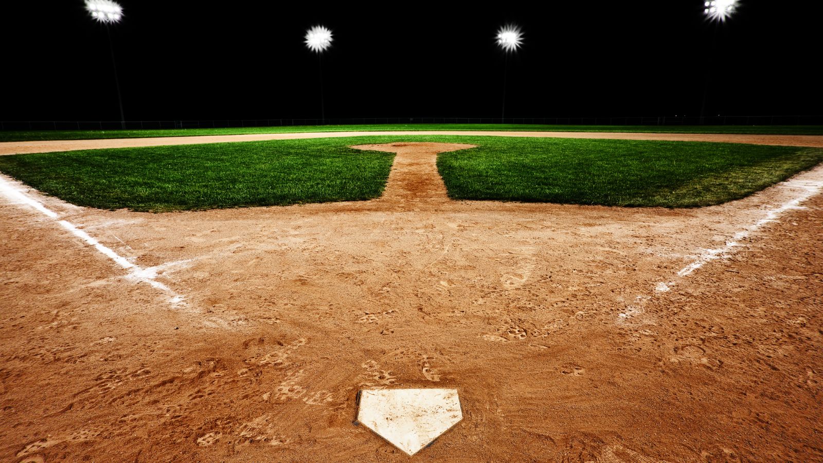 What Is a Walk Off in Baseball? Understanding the Game